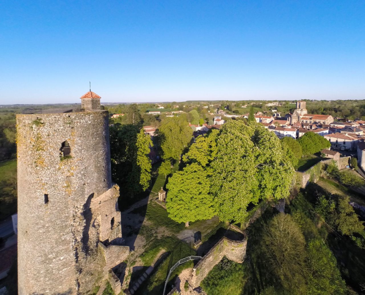 Rendr : parcours numérique en réalité virtuelle à Vouvant